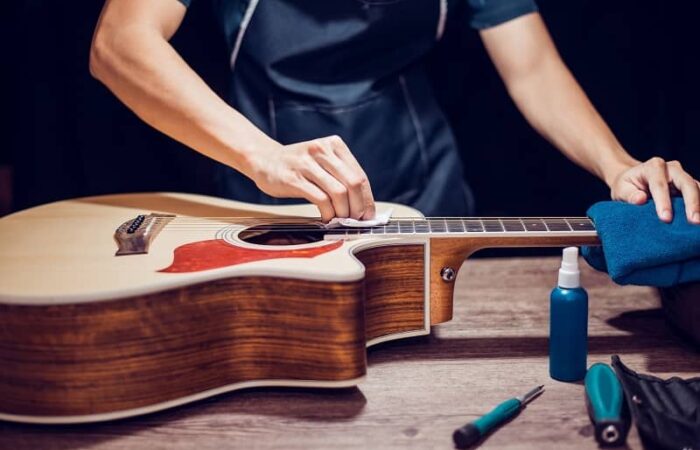 Best Guitar String Lubricants: Top Cleaners And Conditioners